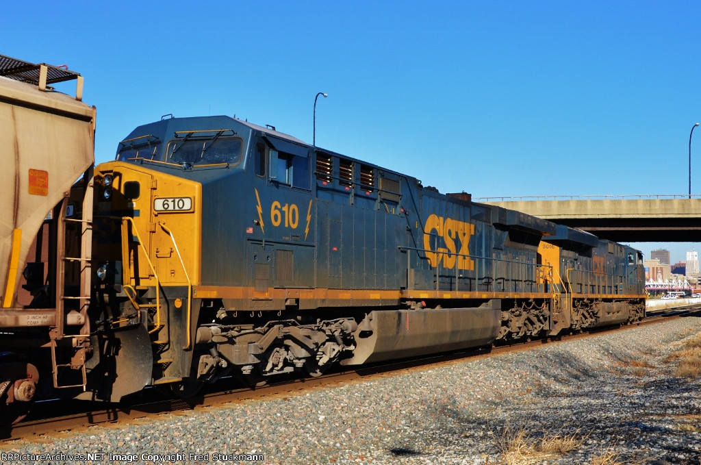 CSX 610